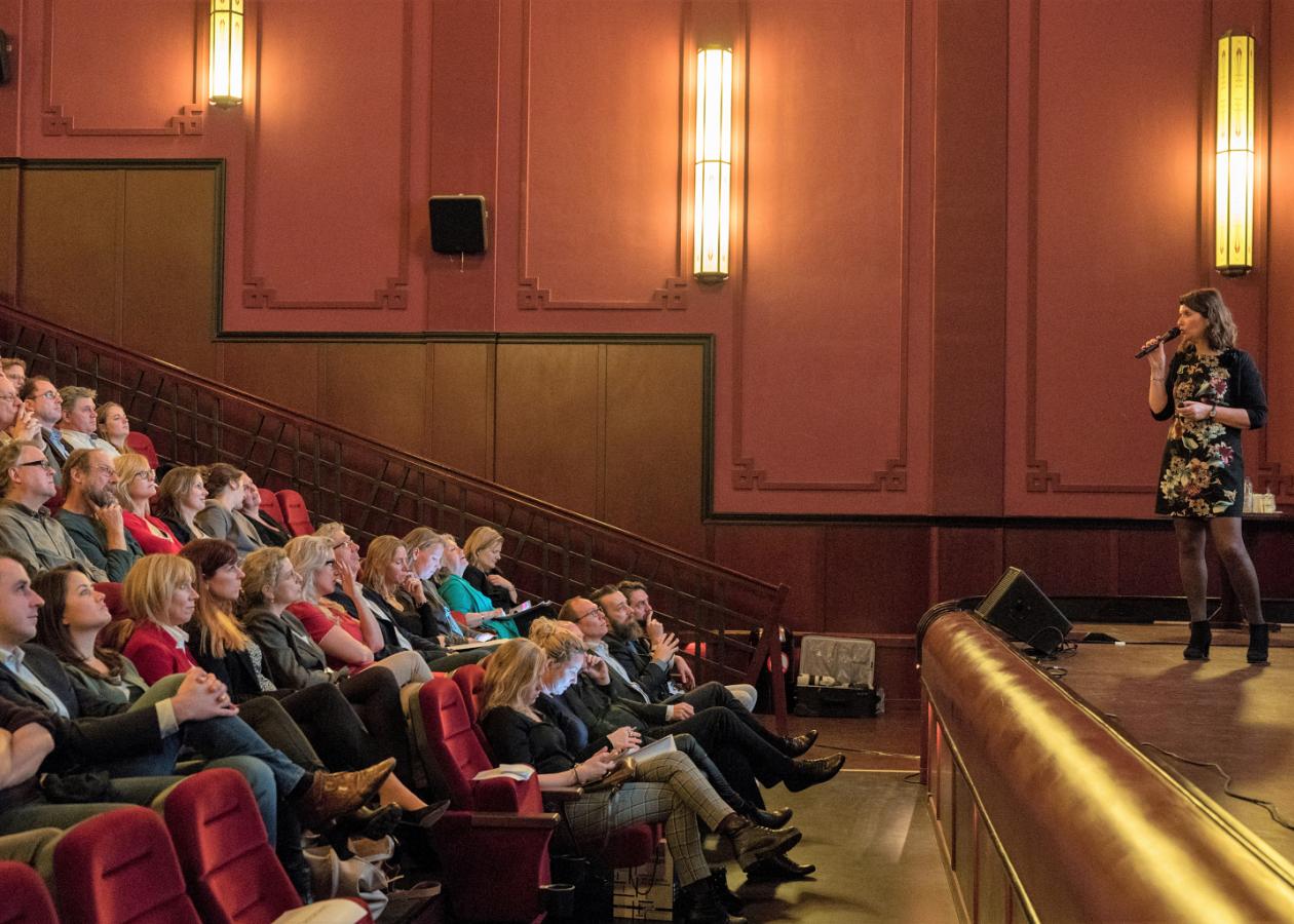 Artvision, Renée Korbee